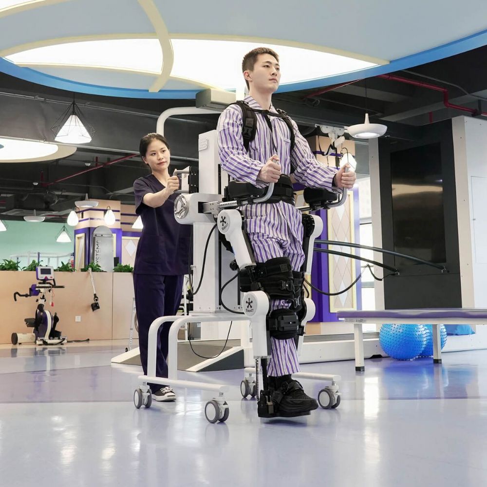 RoboCT UGO Exoskeleton Giyilebilir Yürüme Robotu - fizyomarket.com